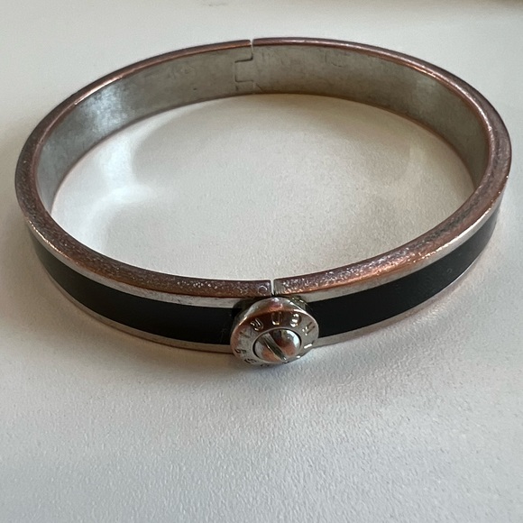 henri bendel | Jewelry | Vintage Henri Bendel Black Bracelet | Poshmark